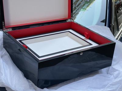 China 10-12 Days Sample Time Customized High-Gloss Wooden Gift Storage Box with Custom Logo for sale