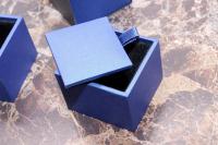 China Fashion creative personalized small single cufflink box customized your cufflink packaging for sale