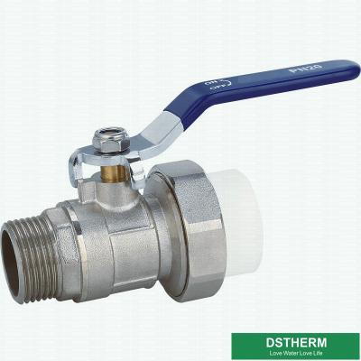 Cina Valvola dell'acqua di qualità del doppio del sindacato di Ppr forte peso più pesante d'ottone maschio della valvola a sfera in vendita