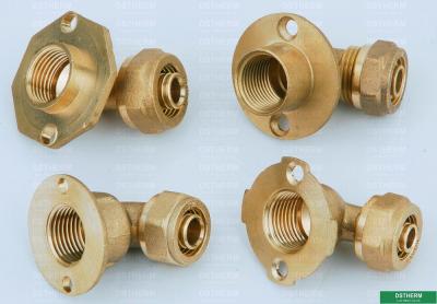 Cina Montaggi d'ottone PN25 di L22MM PEX 105 gradi di gomito d'ottone di PEX in vendita
