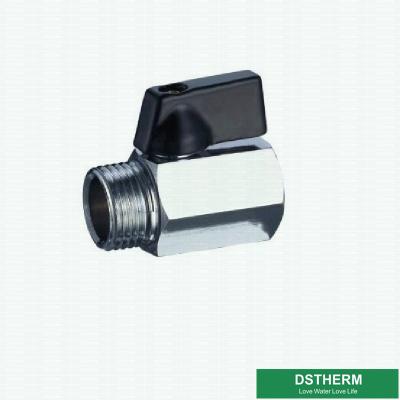 Cina Valvola a sfera d'ottone infilata femminile su misura del doppio di Mini Forged Brass Ball Valve in vendita