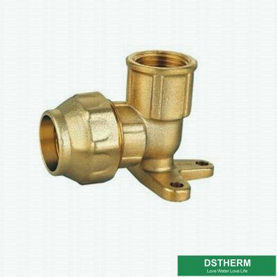 Cina Montaggi di coppia di Pex dei montaggi di compressione del PE dell'ottone dei montaggi del PE della vite per il tubo di alluminio del PE di Pex in vendita