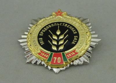 Cina I multi pezzi hanno combinato i medaglioni molli del metallo dello smalto dei distintivi del ricordo in vendita