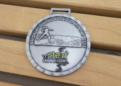China Ronde Zachte het Metaalmedaille van het Email 3D Gouden In dozen doende Ras met Hals voor Promotiegiften Te koop