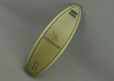 中国 KOHANAIKI 亜鉛合金の記念品のバッジ、旧式な真鍮のめっき 販売のため