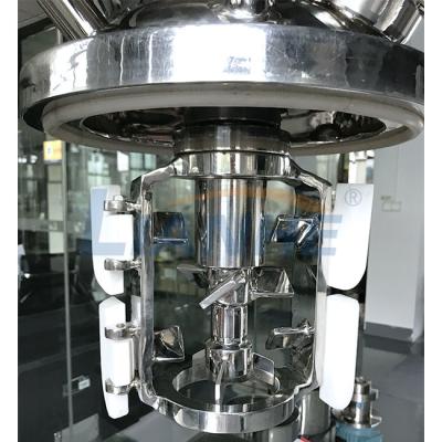 Cina 10L Skin Care Vacuum Emulsifier Mixer Homogenizer Emulsifying Tank in vendita