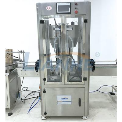 Cina imbottigliatrice automatica 440V, attrezzatura di riempimento dell'anti pistone del gocciolamento in vendita