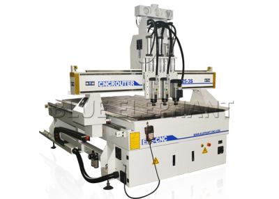 Cina Macchina di legno del router di CNC del fuso del sistema pneumatico tre di ELE 1325 per la fabbricazione della porta in vendita