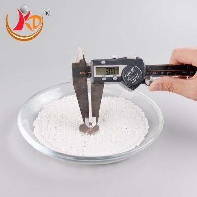Cina 1.5mm Zirconia Oxide Ball Sanding Abrasive Tools Fiber White Color in vendita