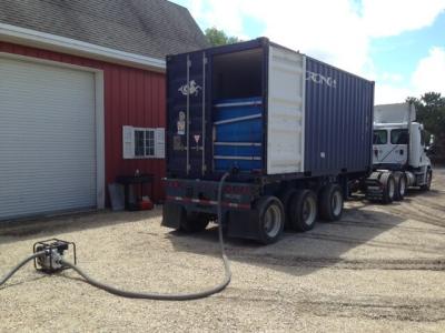 China UAN Solution 28 - 32 Nitrogen Urea Ammonium Nitrate Agriculture Liquid Fertilizer for sale