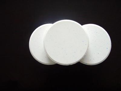 China 87-90-1 Pool Water Treatment Chemicals TCCA 90% chlorine sanitizer for sale