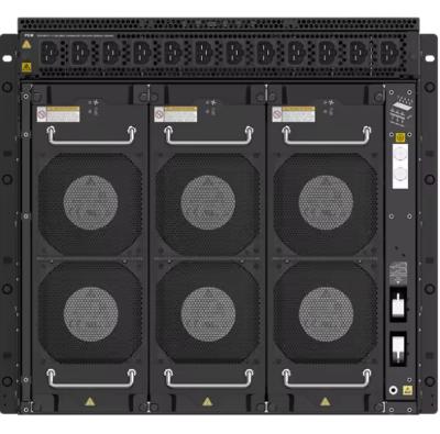 China HUAWEI CloudEngine S16700-4 Switch with 17760 Mpps Forwarding Performance and 38.4 Tbit/s Switching Capacity for 400 Gbit/s Era for sale