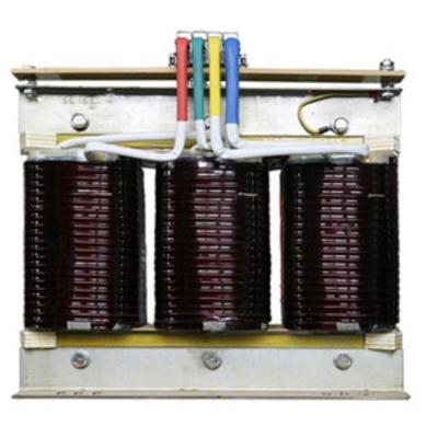 Cina Soluzione di controllo dell'alimentazione degli elettrodomestici da 220v a 480v Step Up Transformer QXDQ20240311028 in vendita