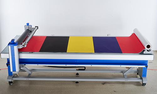 MEFU MF-B4 Flatbed Laminator machine in operation