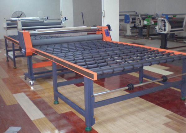 Quality Professional Flatbed Laminator 4.8m Length Bubble Free Laminator MF1950-B2 for sale