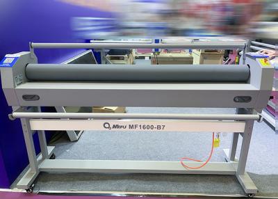 China Silicone Roller Manual Cold Laminator Wide Format Hand Crank Laminator for sale
