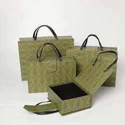 Cina Forma rettangolare riciclabile di iso di Art Paper Square Wine Box in vendita