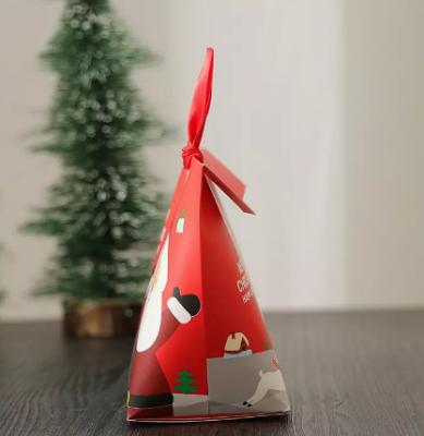 Cina scatola di carta Santa Claus Printing di Candy del regalo di Natale di 6*6*10cm in vendita