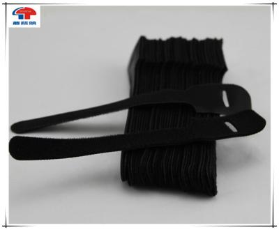 Cina Legami autoadesivi riutilizzabili regolabili del cavo del cavo delle fascette ferma-cavo del ciclo e del gancio in vendita