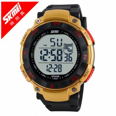 Cina Orologio di Digital multifunzionale dell'oro, lampadina di EL degli orologi di Digital di sport in vendita