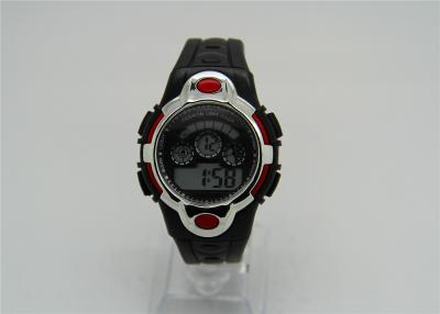Cina Orologio sportivo digitale multifunzionale con la cinghia di plastica del PVC di vetro in vendita