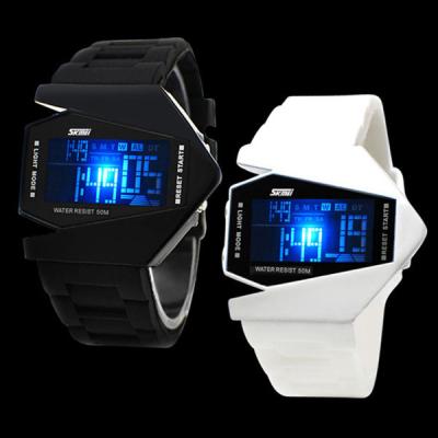 Cina Scossa calda Cina dello studente LCD multifunzionale dell'orologio analogico bollata orologi della fabbrica in vendita
