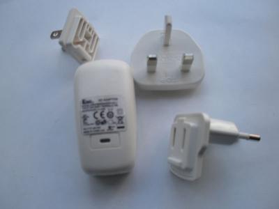 Cina 5V - 5.5V CC, 100V - 250V adattatore universale di potere di CA 60Hz LED USB in vendita