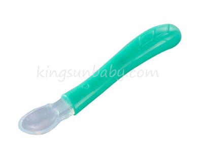 China BPA Free Silicone Newborn Baby Feeding Spoon Flexible Eco-friendly for sale