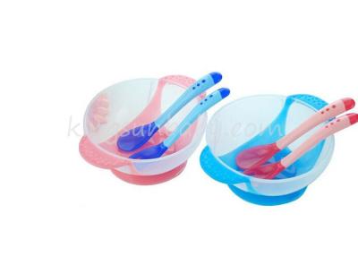 China Food Grade PP Feeding Suction Bowl With Color Changing Cutlery Spoon BPA Free for sale