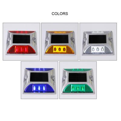 China IP68 LED Road Stud Light Aluminum Waterproof Solar Reflective Ground Warning Light for sale