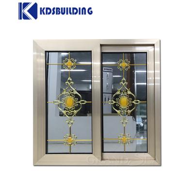 China Champagnerfarbene Aluminium-Schiebefenster Doppelschalldichtes Glas mit Grill zu verkaufen