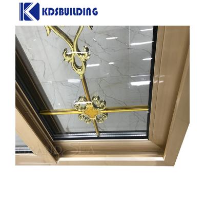 China Champagnerfarbene Aluminium-Schiebefenster Doppelschalldichtes Glas mit Grill zu verkaufen