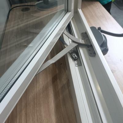 Китай Двухслойное ручное крыло с открывающимся катушным окном UPVC американское ручное наружное окно с экраном продается