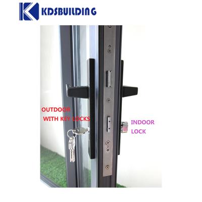 China KDSBuilding Dubbelgeharmoniseerde glazuur Witte aluminium swing Casement glazuur deuren Te koop