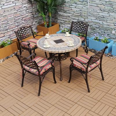 China Balcony Furniture Small Round Table Cast Aluminum Coffee Table Set for Outdoor Leisure for sale