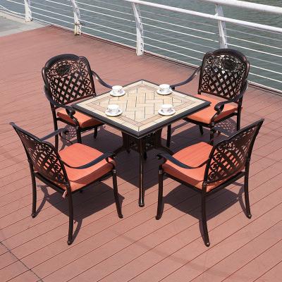 China Outdoor Furniture Garden Dining Set Round Cast Aluminum Set with Customizable Options for sale