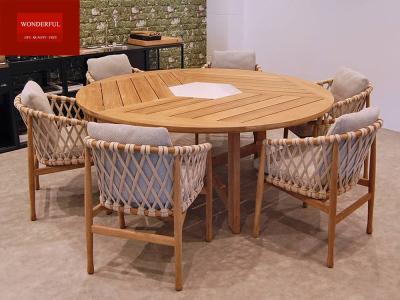 Cina Confortevole sedia da giardino da esterno in rotino con stile di design moderno e schiuma a secco rapido in vendita