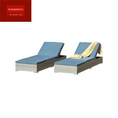Aluminum Frame Outdoor Pool Sunbed and Round Coffee Table Set for Patio Relaxation