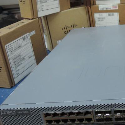 Cina Modello privato NO SRX1500 Serie Service Gateway SRX1500-SYS-JB-AC Originale utilizzato in vendita
