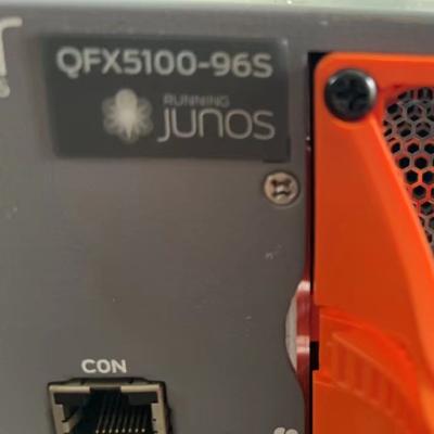 China QFX5100-96S 96X 1/10Gb SFP 8x 40G QFSP L3 Managed Switch With 2.56Tbps Switch Capacity for sale