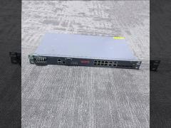 Gebruikte Juniper QFX5200-48Y-AFI-switch voor 48 poorten en 10/100/1000Mbps-transmissie