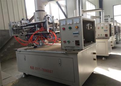 Chine Machine de moulage de coup en plastique rotatoire avec le système d'extrusion nacré de la couche Co de lustre à vendre
