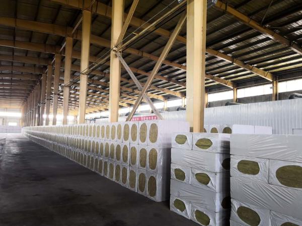 Linea di produzione materiale della lana di roccia di conservazione di calore di alta efficienza