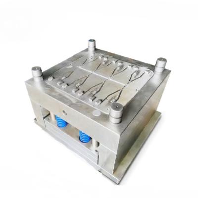 Cina Sotto colpi delle muffe 100000 - 2000000 della copertura del telefono del portone H13 HRC48-52 P20 in vendita