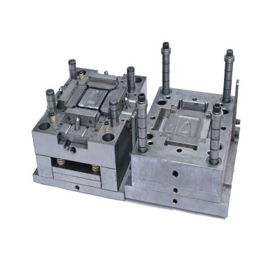 Cina Le riparazioni verticali portatili del computer del supporto del monitor modellano la multi cavità in vendita