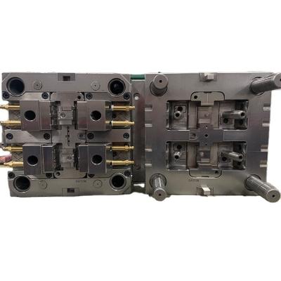 China S50C 1.1730 PC ABS PP Plastic Injection Molding Die With Subgate for sale