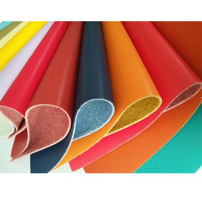 Cina L'unità di elaborazione artificiale ricoprente dell'unità di elaborazione del sintetico del tessuto di colore della pelle scamosciata impermeabile su ordinazione di cuoio di Microfiber allaccia i portafogli e le borse in vendita