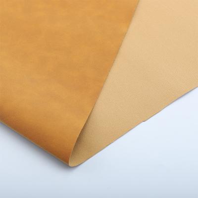 Китай турмерин 1.5mm покрыл кожу ODM ткани Microfiber синтетическую покрытую продается