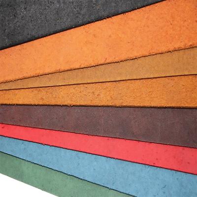 Cina il cuoio impermeabile arancio spesso di 0.55mm insacca il tessuto premio della pelle scamosciata di Mildewproof in vendita
