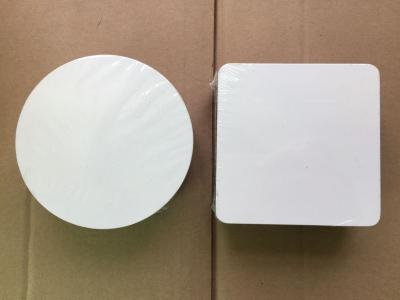 China 3,75' ‘prácticos de costa del MDF del espacio en blanco con la parte posterior del corcho para el uso de la sublimación del TINTE, paquete del plástico de embalar en venta